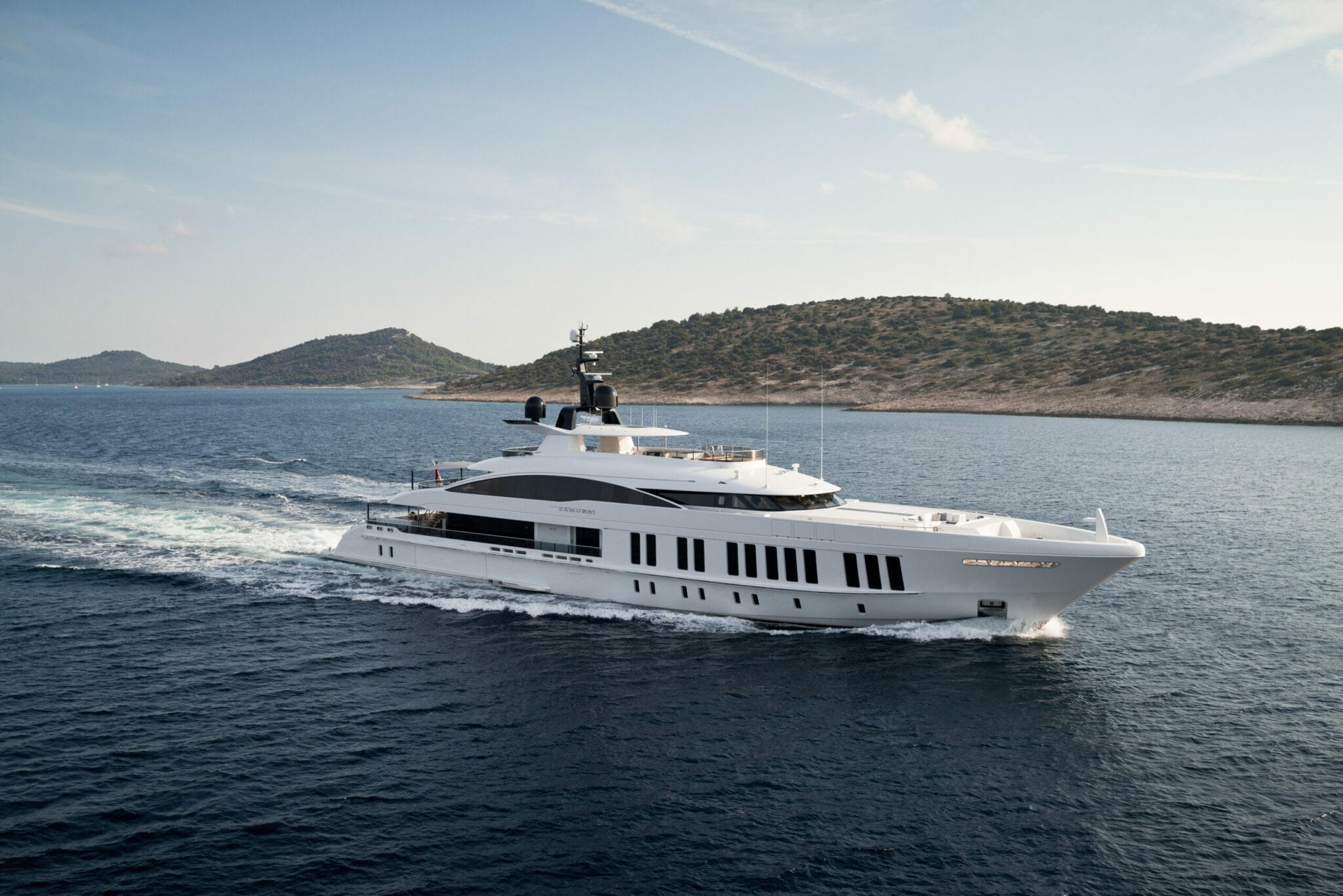 Luxury Motor Yachts - Alia Yacht Excellence